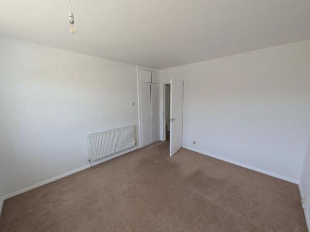 2 bedroom ground floor flat to rent
