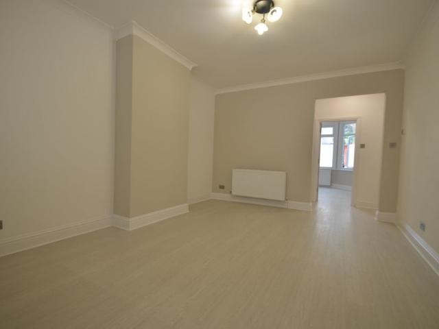 2 bedroom Ground floor flat to rent