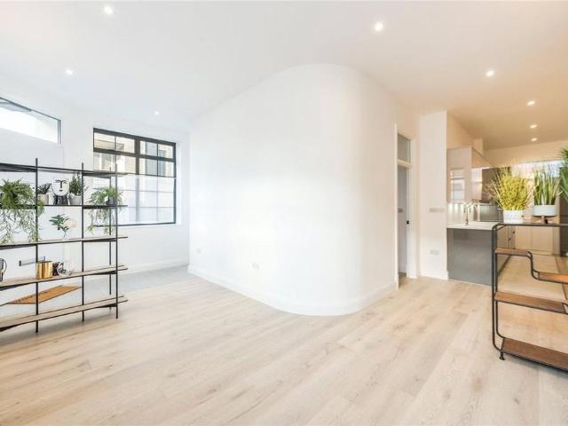 2 bedroom ground floor flat to rent
