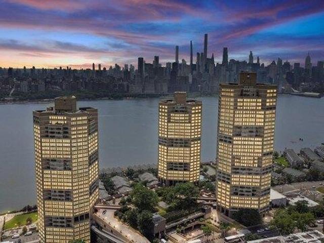 2 bedroom, Guttenberg NJ 07093 LS102724541