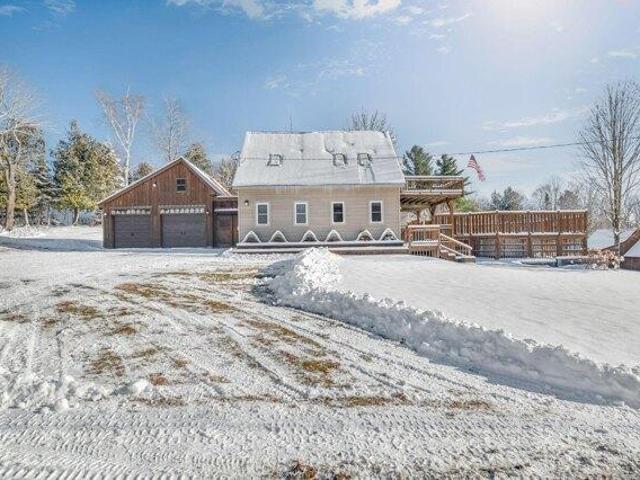2 bedroom, Guilford ME 04443 100693811
