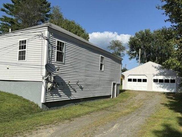 2 bedroom, Guilford ME 04443 LS102446952