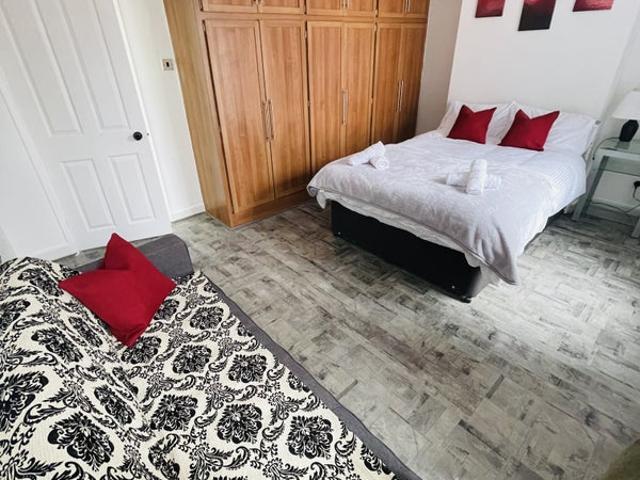 2 bedroom double bed property, DSR academy