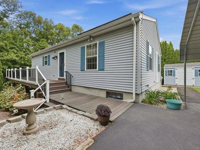 2 bedroom, Douglas MA 01516 103034416