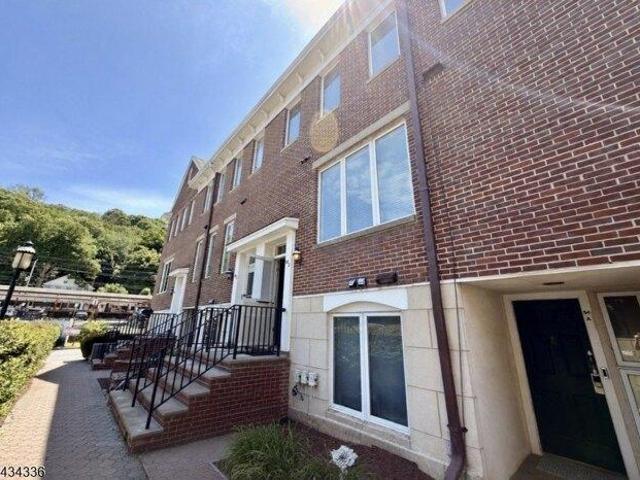 2 bedroom, Dover NJ 07801 102778532