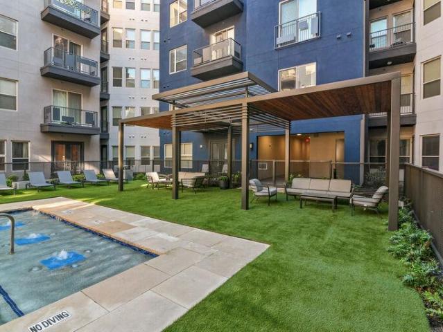 2 bedroom, Dallas TX 75204 78510264