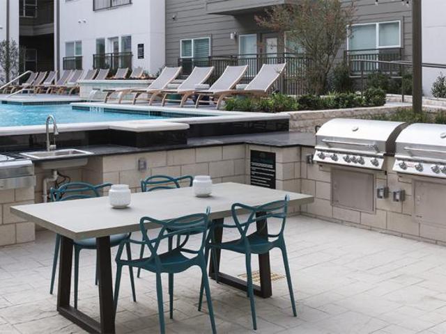 2 bedroom, Dallas TX 75206 LS77992875