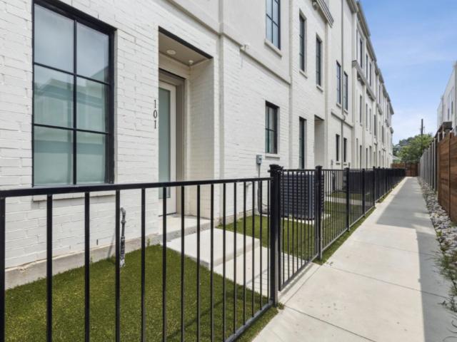 2 bedroom, Dallas TX 75206 78116796