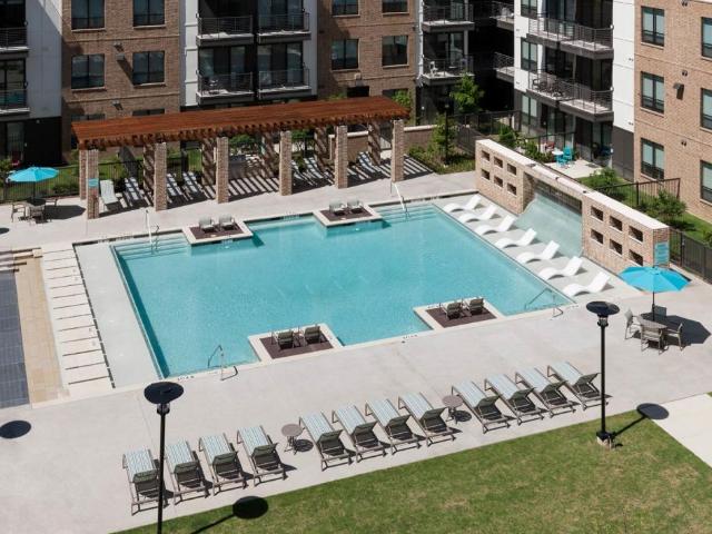 2 bedroom, Dallas TX 75201 61963329