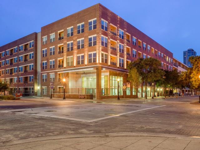 2 bedroom, Dallas TX 75202 60376363