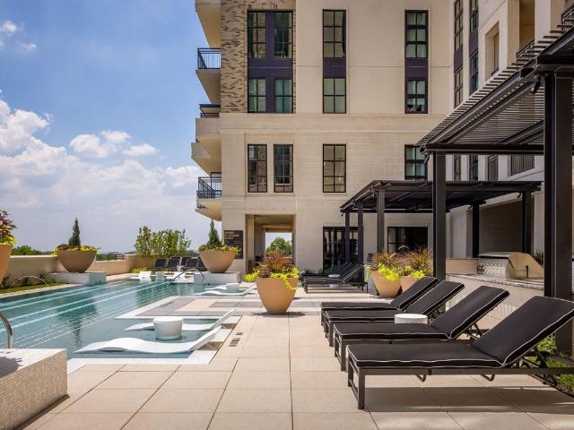 2 bedroom, Dallas TX 75219 60376348
