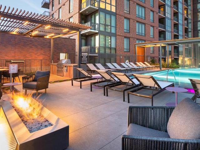 2 bedroom, Dallas TX 75219 78119518