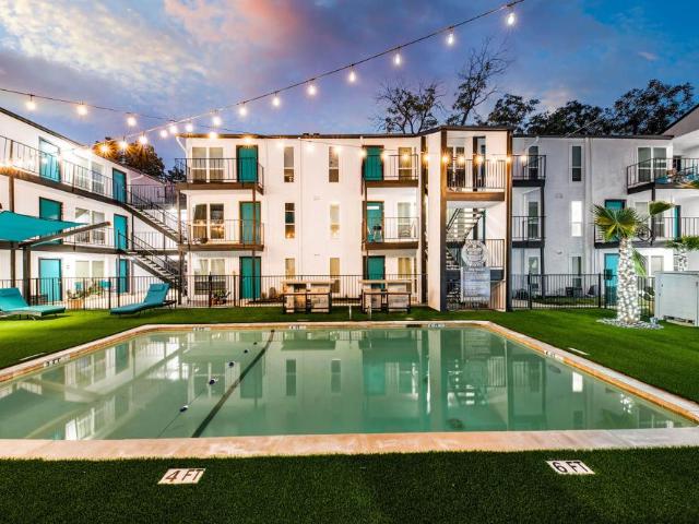 2 bedroom, Dallas TX 75219 78276148