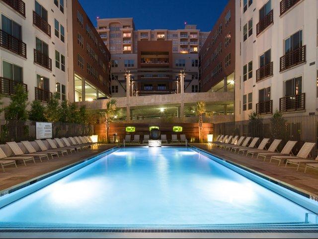 2 bedroom, Dallas TX 75219 78329037