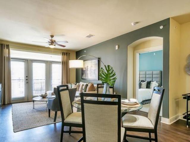 2 bedroom, Dallas TX 75211 77115093