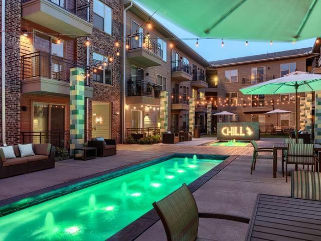 2 bedroom, Dallas TX 75226 LS77490071