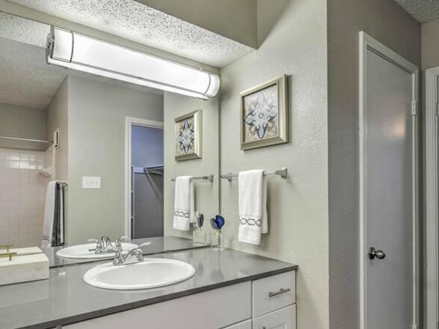 2 bedroom, Dallas TX 75287 LS77115845