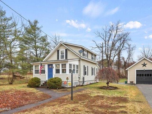 2 bedroom, Dalton MA 01226 LS102089556