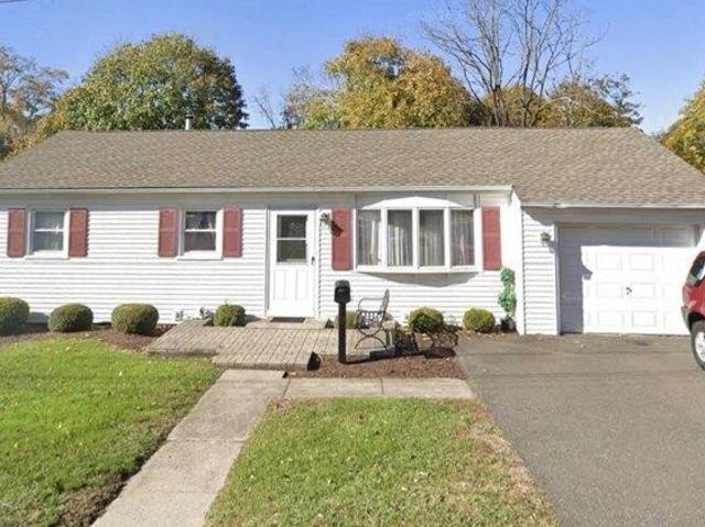 2 bedroom, Danbury CT 06810 104441738
