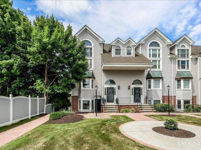 2 bedroom, Danbury CT 06810 104479623