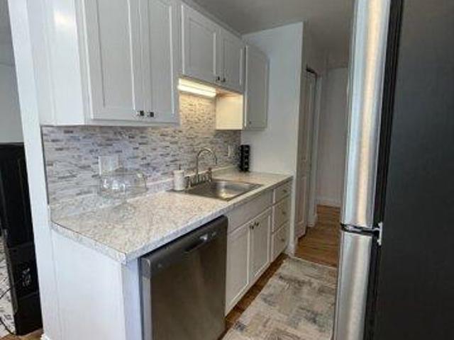 2 bedroom, Danbury CT 06810 104571752