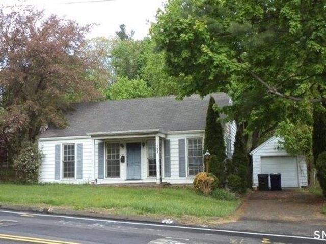 2 bedroom, Danbury CT 06810 LS102317496