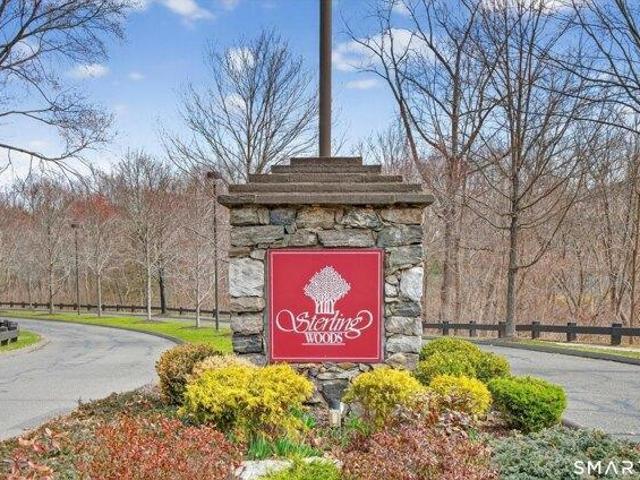 2 bedroom, Danbury CT 06811 102217487