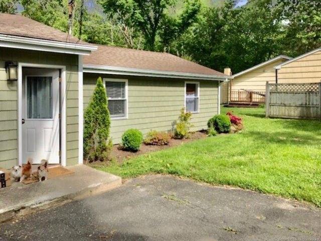 2 bedroom, Danbury CT 06811 102316285