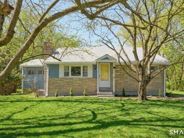 2 bedroom, Danbury CT 06811 104262956