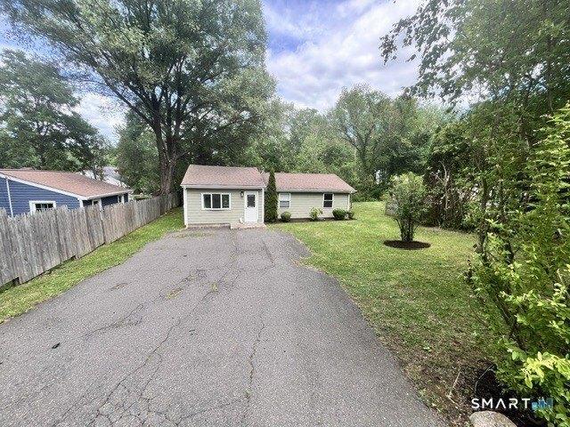 2 bedroom, Danbury CT 06811 105141961