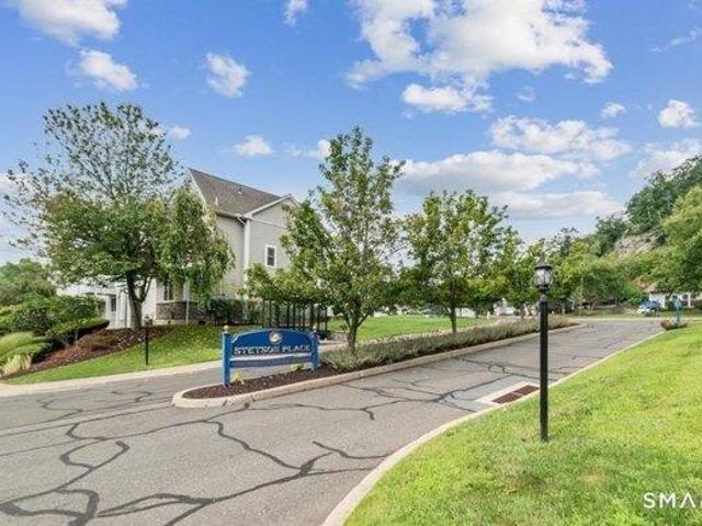 2 bedroom, Danbury CT 06811 LS102779211