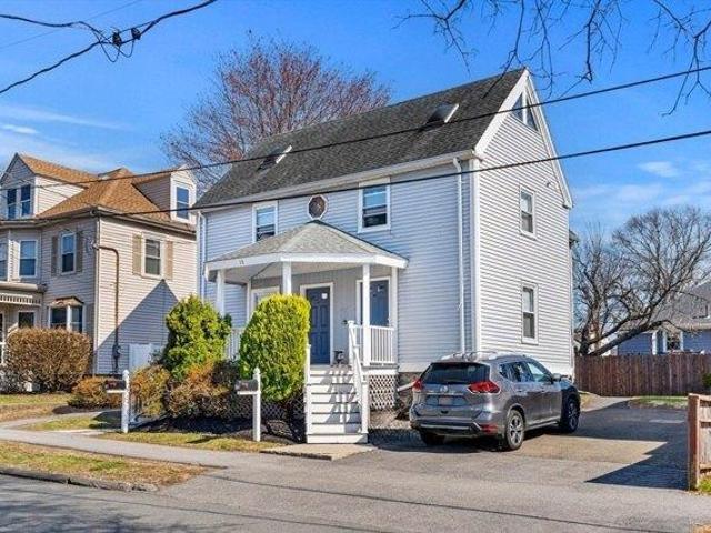 2 bedroom, Danvers MA 01923 102285623