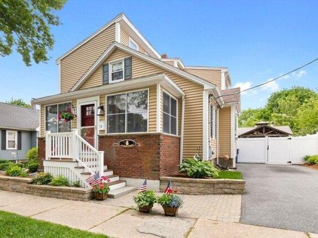 2 bedroom, Danvers MA 01923 104654656