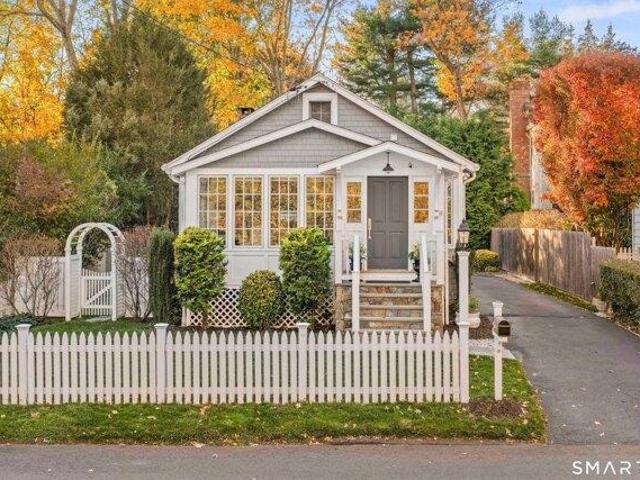 2 bedroom, Darien CT 06820 102314348