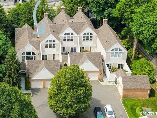 2 bedroom, Darien CT 06820 104236893