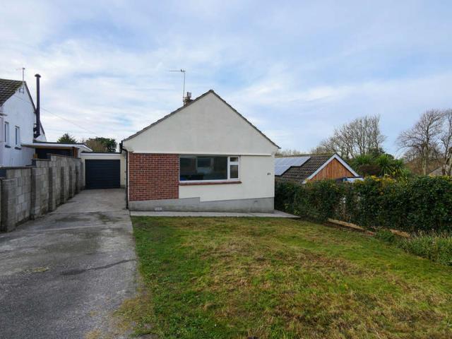 2 Bedroom Detached Bungalow