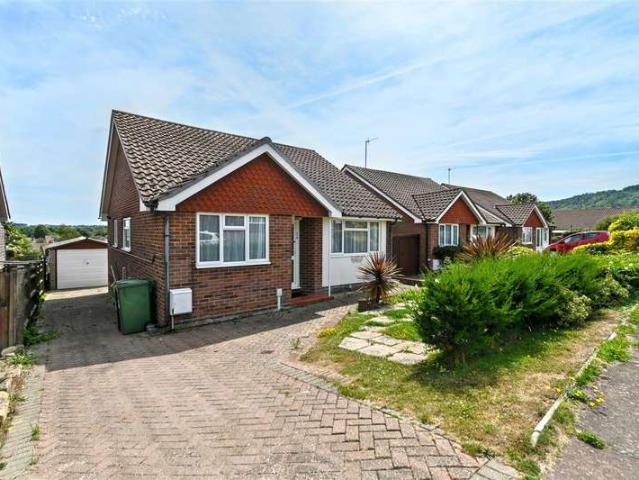2 Bedroom Detached Bungalow