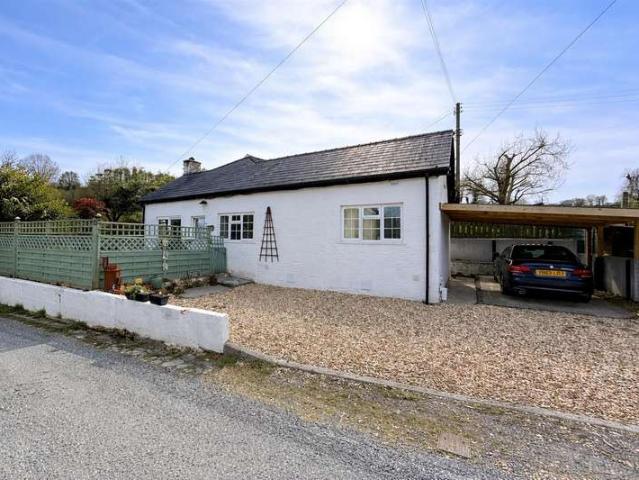 2 Bedroom Detached Bungalow