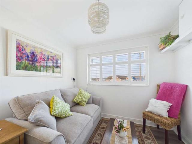 2 Bedroom Detached Bungalow