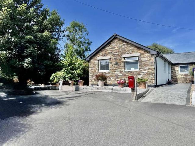 2 Bedroom Detached Bungalow