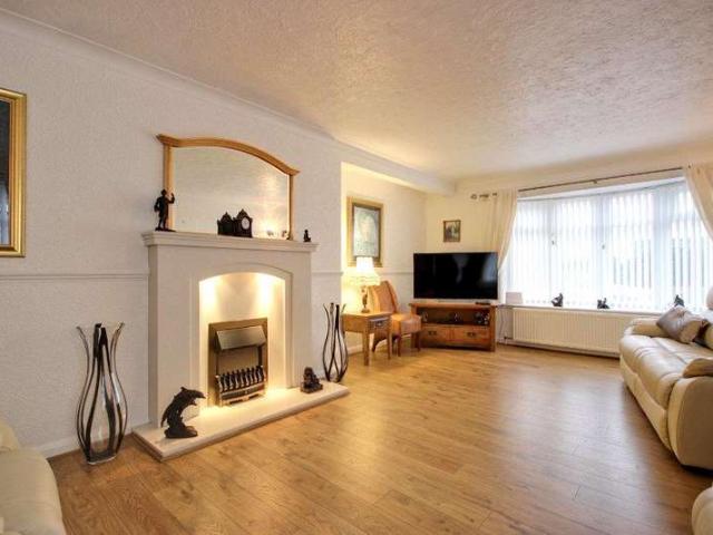 2 Bedroom Detached Bungalow