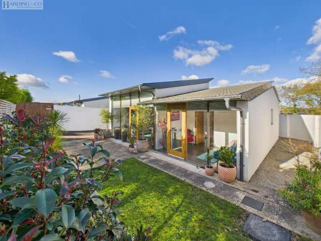 2 Bedroom Detached Bungalow