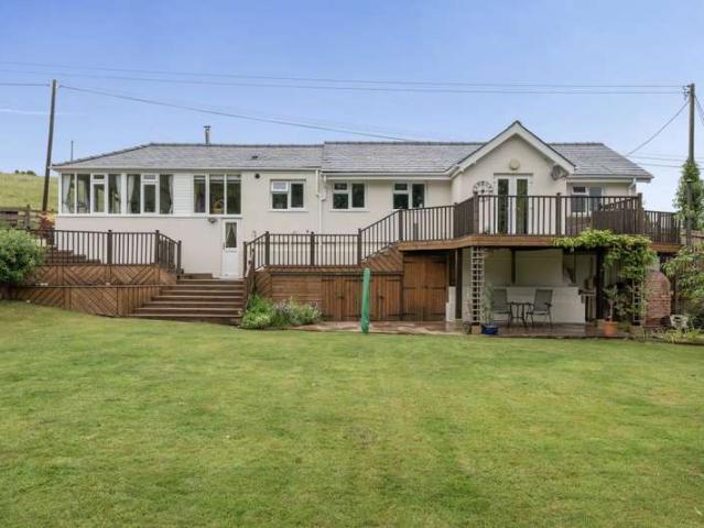 2 Bedroom Detached Bungalow