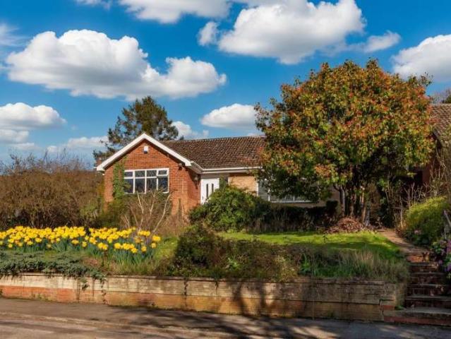 2 Bedroom Detached Bungalow