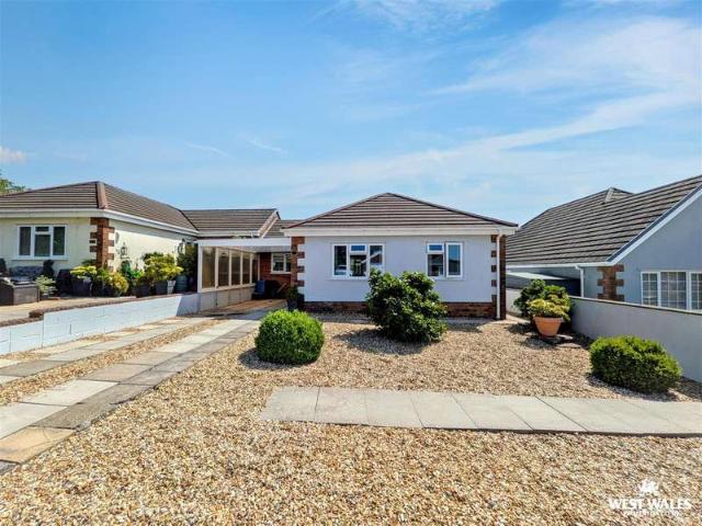 2 Bedroom Detached Bungalow