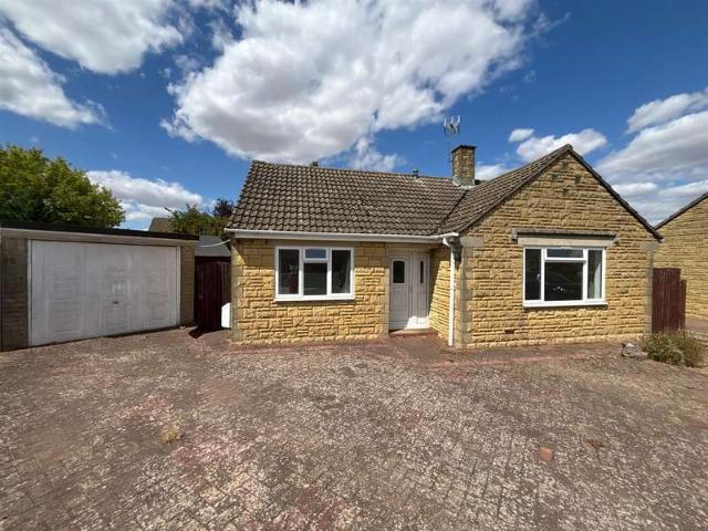 2 Bedroom Detached Bungalow