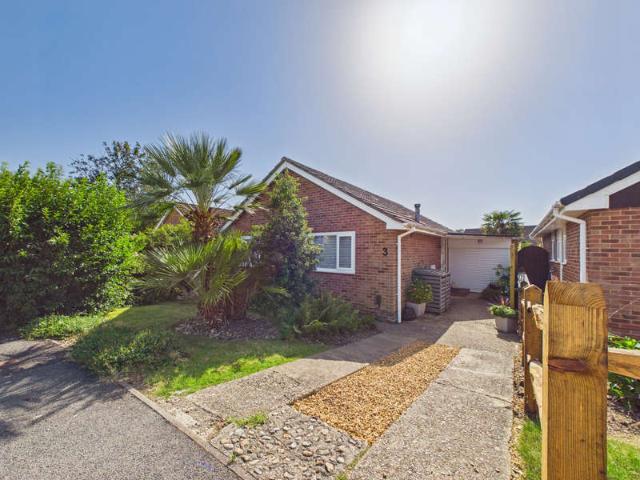 2 Bedroom Detached Bungalow