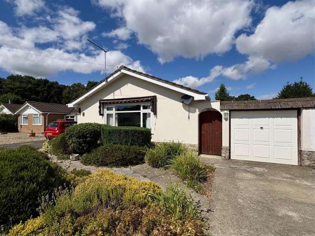 2 Bedroom Detached Bungalow