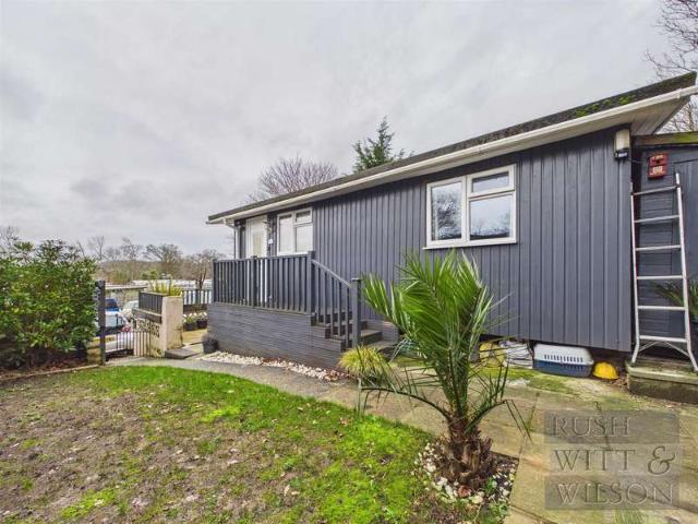 2 Bedroom Detached Bungalow