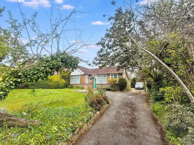 2 Bedroom Detached Bungalow